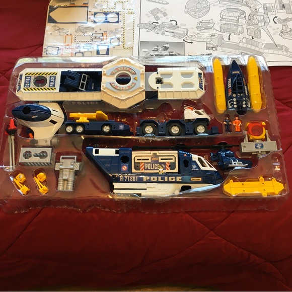 matchbox | Toys | 998 Matchbox Mega Rig Police Command Center ...